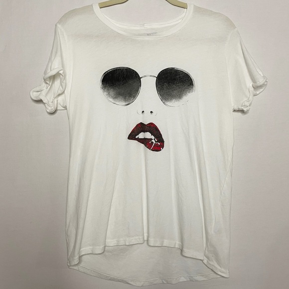 Lauren Moshi | Tops | Lauren Moshi Aviator Red Lipstick Lip Ring Face ...